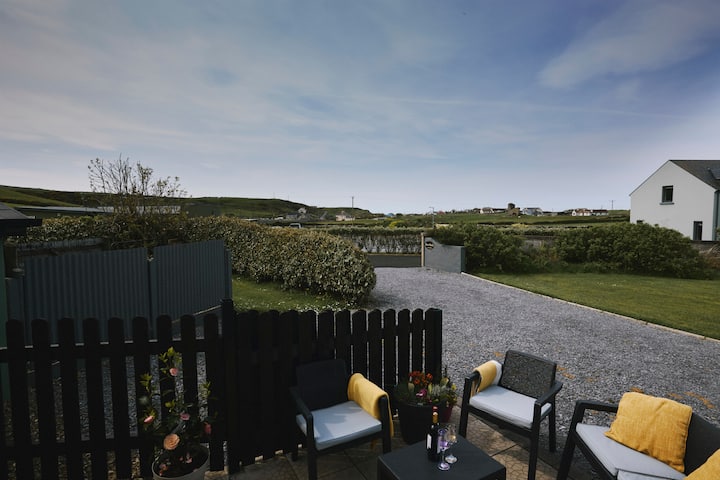 River Shack Doolin Apartment With River Views. - Doolin