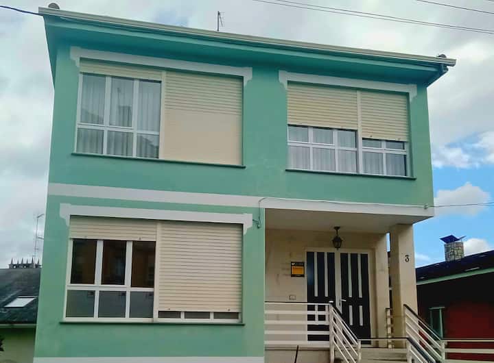 Casa En Ribadeo Con Vistas A La Ría. - Ribadeo