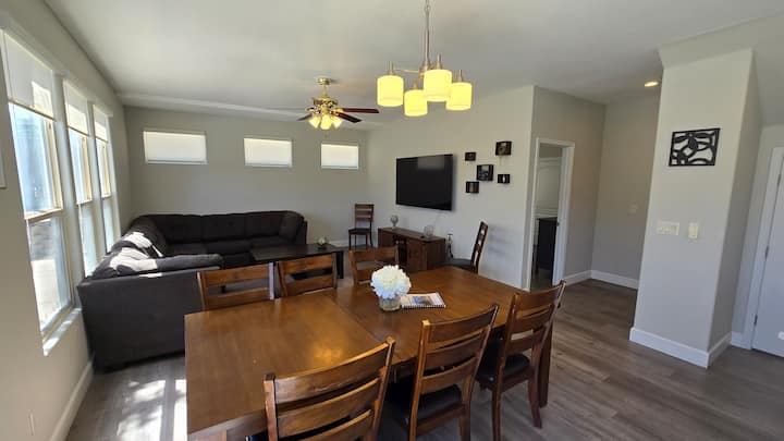 Spacious Home Close To Tahoe And Downtown Reno - Reno