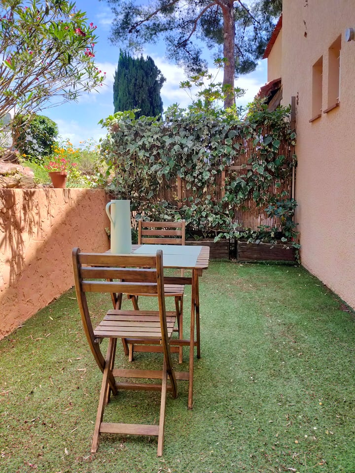 Studio Et Jardin 2 Adultes Et 2 Enfants Proche Mer - Carqueiranne