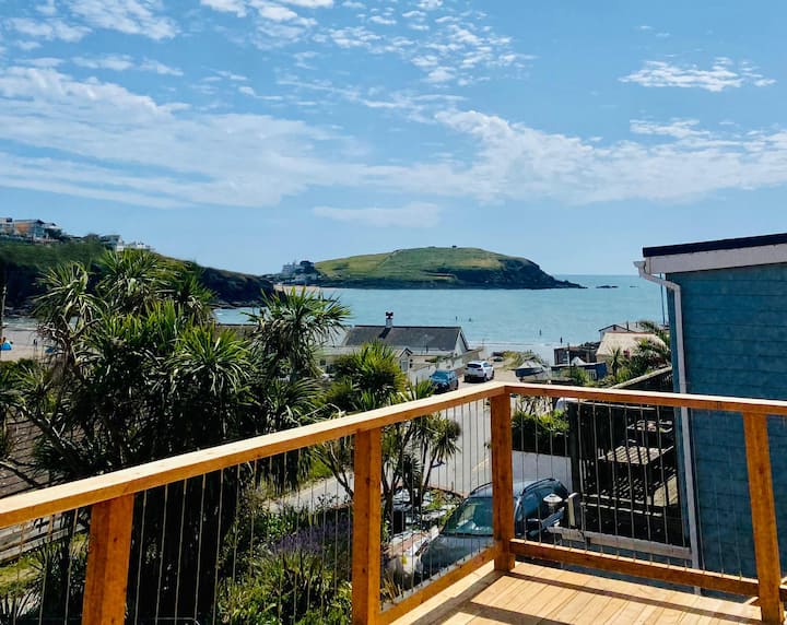 Modern House Overlooking The Beach In Devon - Thurlestone