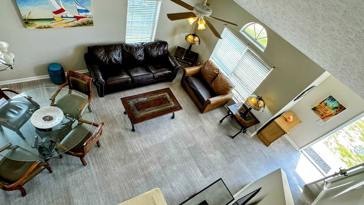 Low May Rates | 2 Pools | Beach Gear | 21+ - Panama City Beach, FL