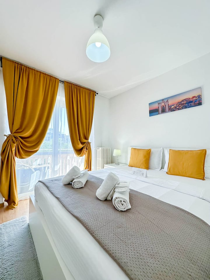 18 Old Town - 1br City Center | Sunrise Apt - Km 0 - Bucharest