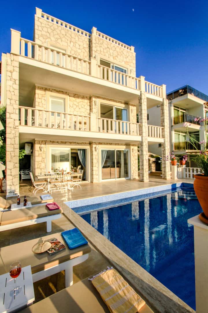 Sea View Villa For Large Families - Kalkan