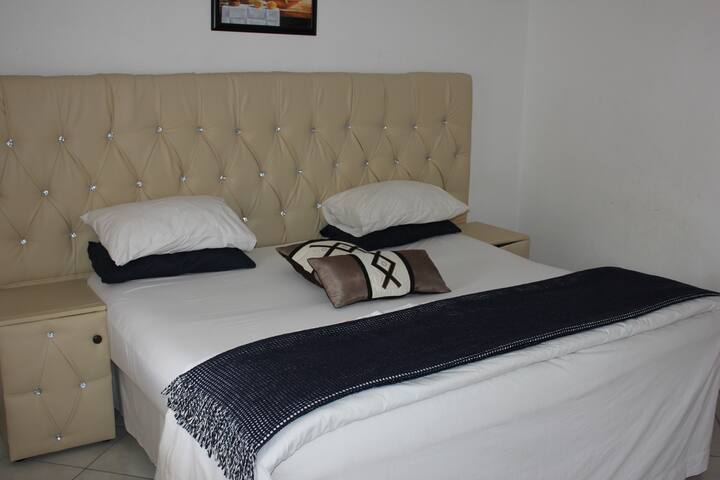 Tzaneen Guest House - Tzaneen
