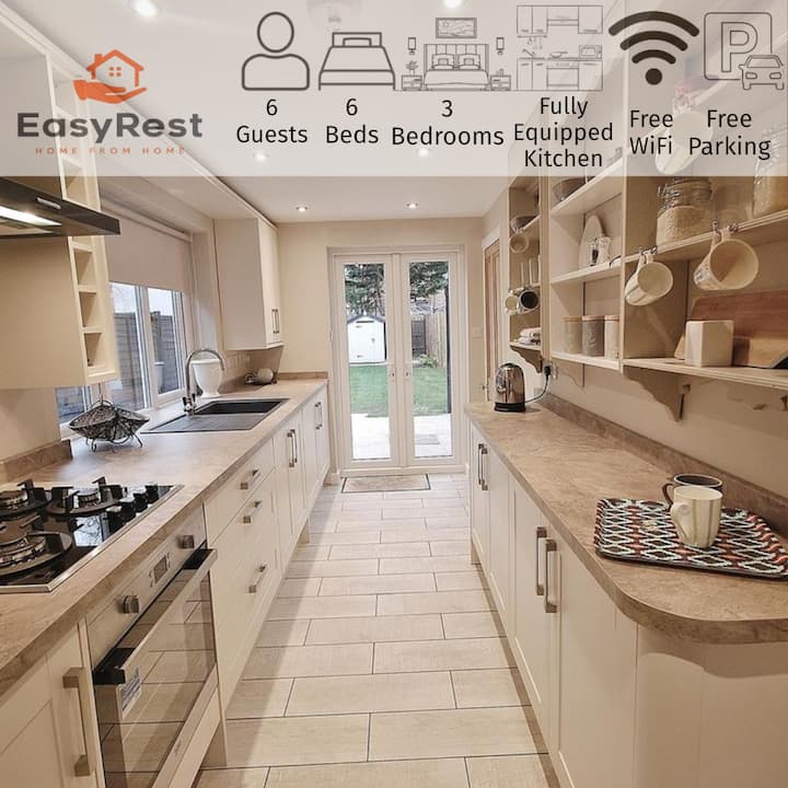 Easyrest | 6 Beds & Free Parking | Spacious House - Spalding