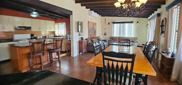 Baja Casa Vintage Style - Ensenada