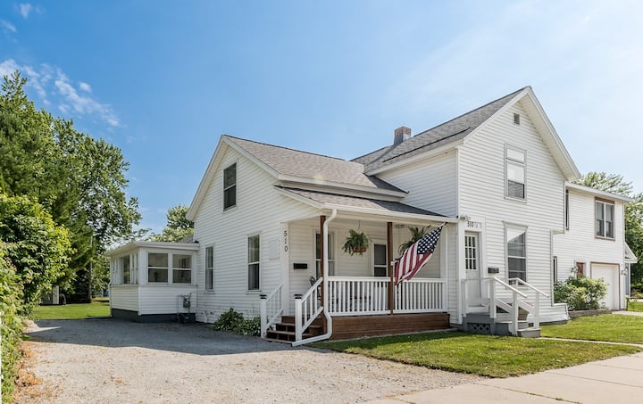Ruby's Retreat - Grand Haven, MI