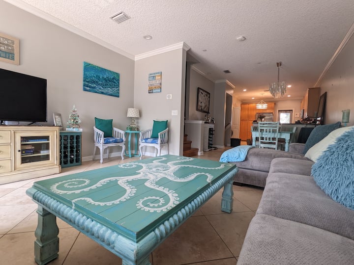 Deluxe Beachy Fun Townhouse - Jax Beach - Cabana Beach Club, Ponte Vedra Beach
