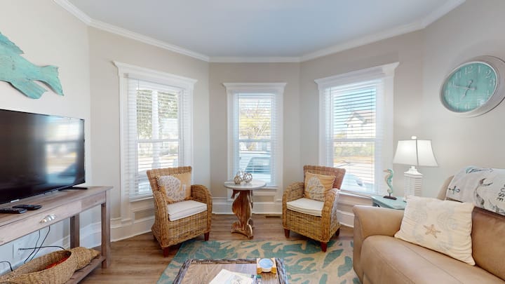 Seahorse! Walking Distance To Downtown Beaufort! - Beaufort
