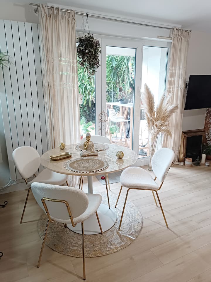 Rez De Jardin Et Spa à 10 Mn/mer/montpellier - Montpellier
