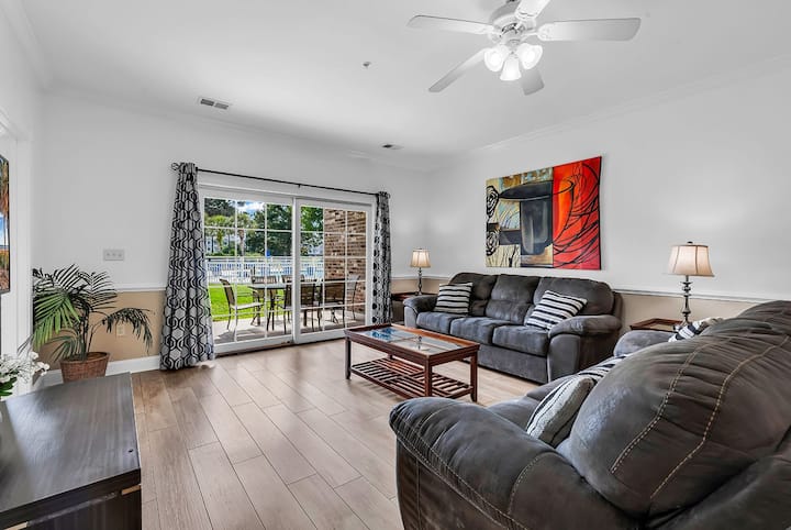 Myrtlewood - Pools - Golf - Beaches!