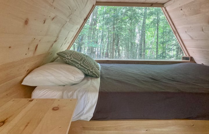 2 Forest Micro Cabins & A Sauna - Maine