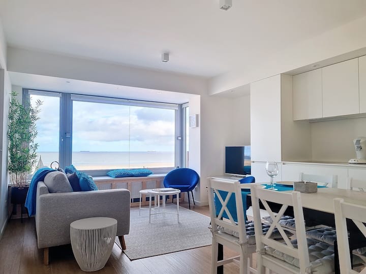 Luxe App Knokke-heist Met Strand Cabine - Bruges