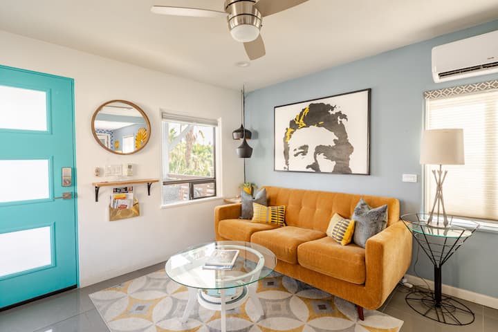 Mid Century Duplex Upper Unit In Prime Location - Palm Springs, CA