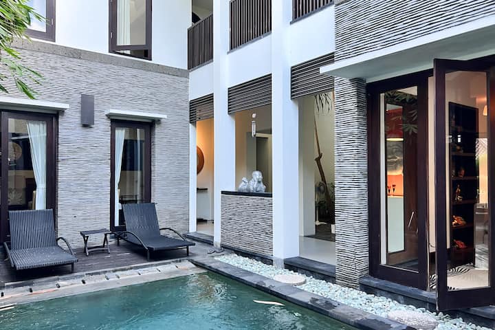 Villa 12: 2br At Nusa Dua, Secure & Bay Views - Bali
