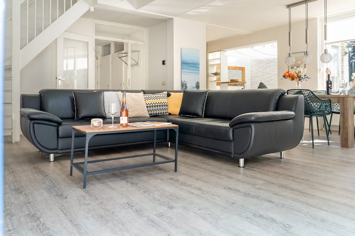 Villa Beach & Spa, Sauna, Bathtub, Kamin, Garden - Julianadorp