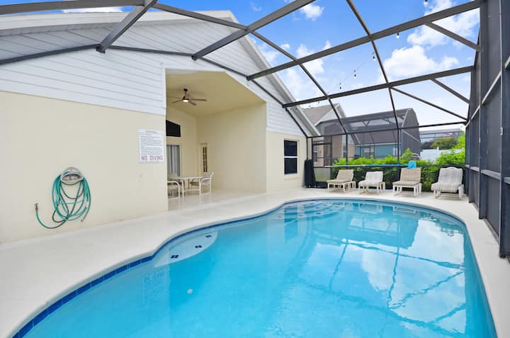 King Bed 2 Master By Disney - Pool - Jetted Shower - Celebration, FL