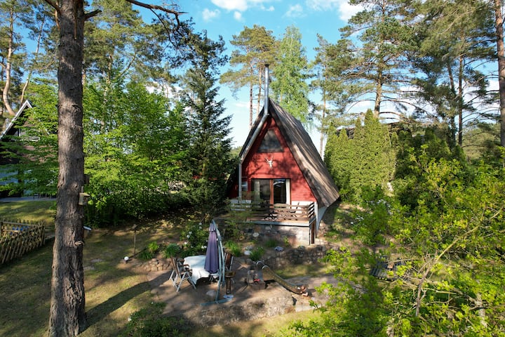 Ferienhaus Am See Mit Kamin Und Wlan, Ruhe Pur! - Dobbertin