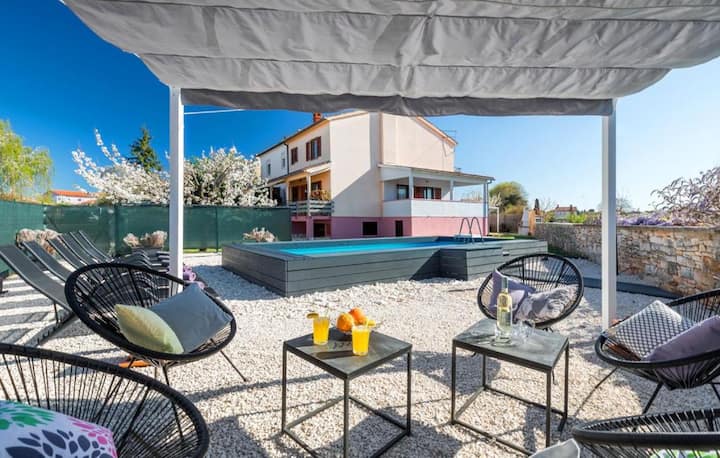 House With Swimming Pool 800 M From The Beach - Pula