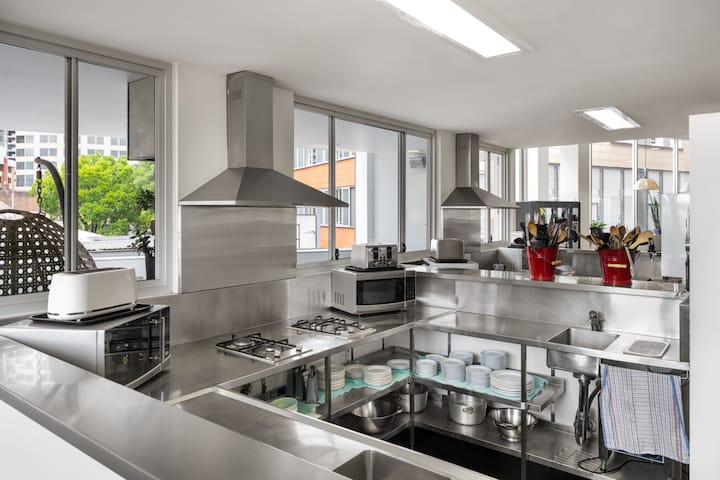 Queen Opera Harbour View Ensuite - Conseil de Manly
