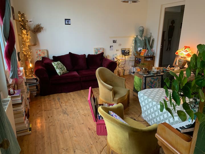 Maison Avec Jardin Proche Du Centre-ville. - La Rochelle