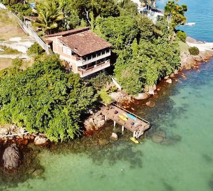 Casa Com Píer E Churrasqueiras! Três Suítes Com Ar - Ilha Grande