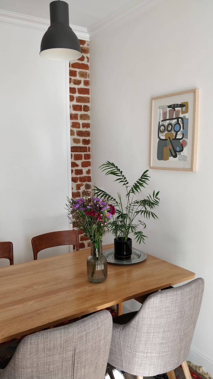 Charmant Appartement Au Calme, Paris Xxeme - Ibis Styles Paris Gare Saint Lazare