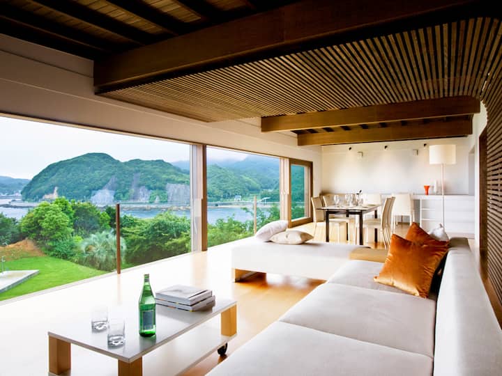 【大瀬】南伊豆の海を見渡す隠れ家のようなプール付3ldkコテージ(2~8名様) - Shimoda