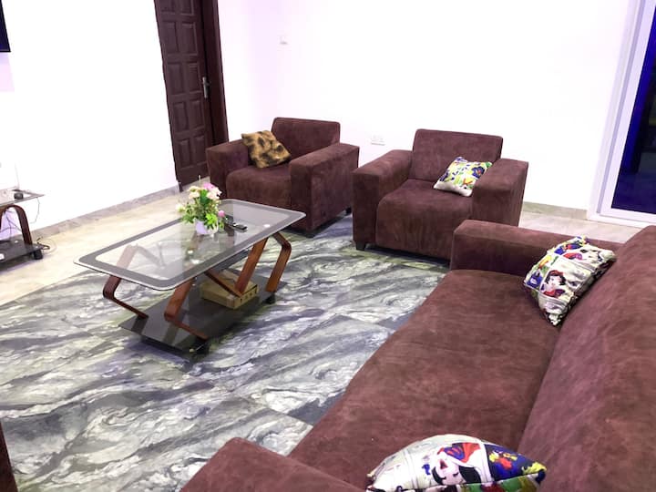 Emmanuel Royal Apartments, Flat 2 - Ghana