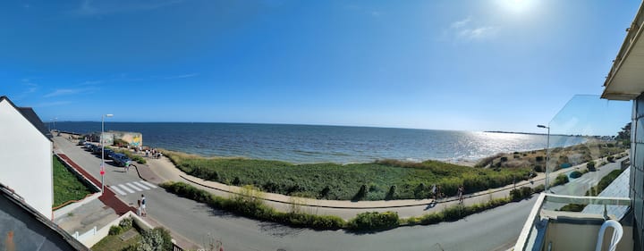 Appartement T2 - 4 Pers. Face à La Mer Vue à 180° - Ambon