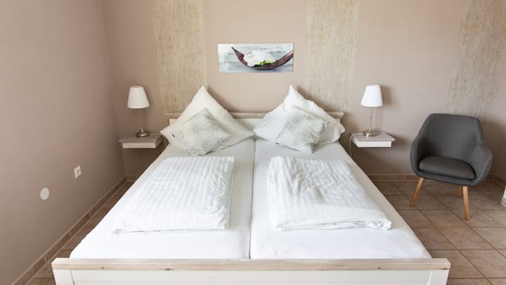 Helle Ein-zimmer-wohnung Im Naherholungsgebiet - Kratzeburg