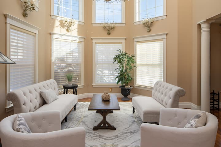 Beautiful And Peaceful Home (Monthly Rentals) - Halifax