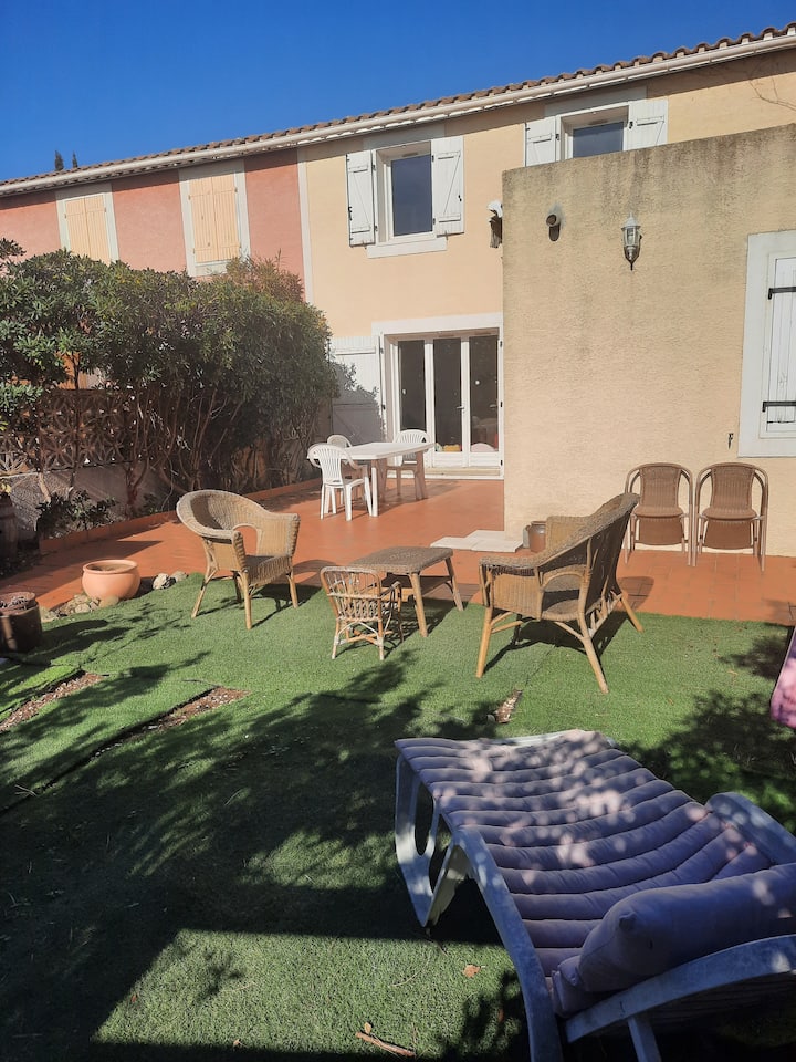 Maison De 90m2 Avec Jardin à 1km De La Plage - Narbona