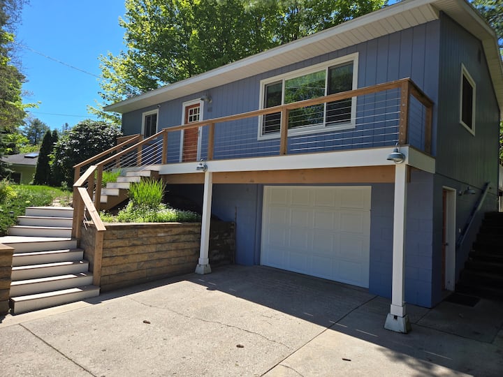 Awesome Getaway In Pentwater: Trees, Lakes, Etc... - Pentwater, MI