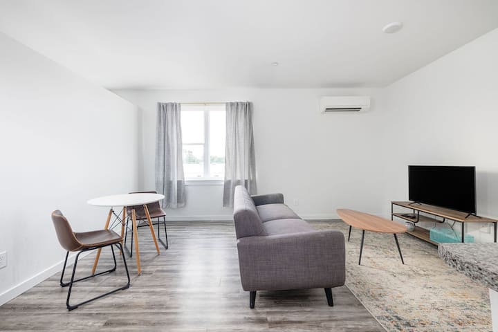1 Bedroom Apartment Downtown Clarksville - Clarksville, TN