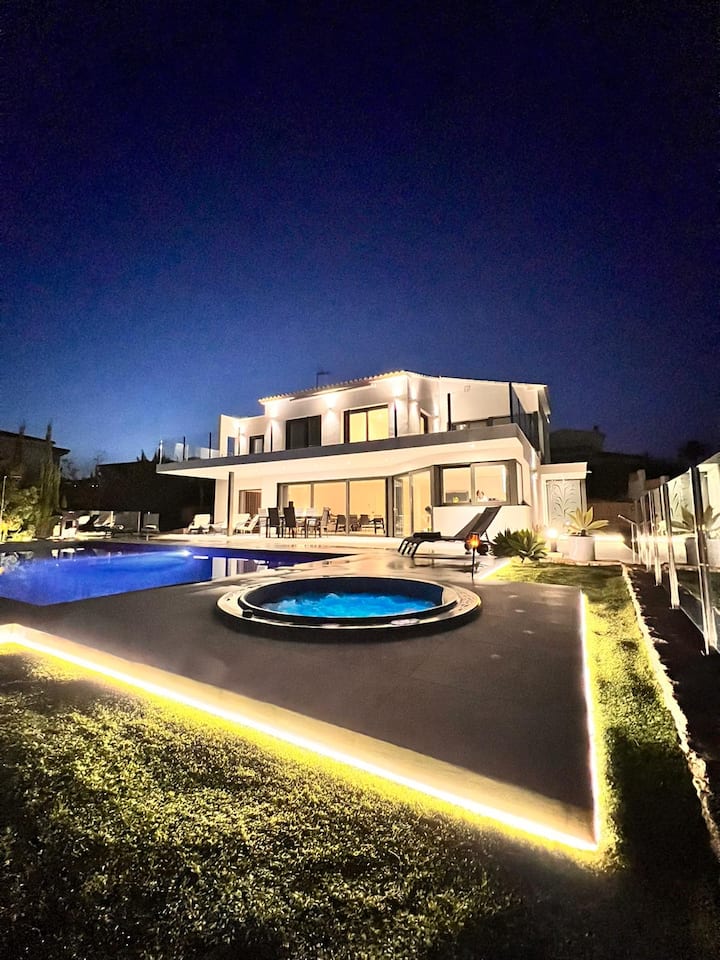 Villa Bosque En Moraira -Vista Al Mar Mediterráneo - Benitachell