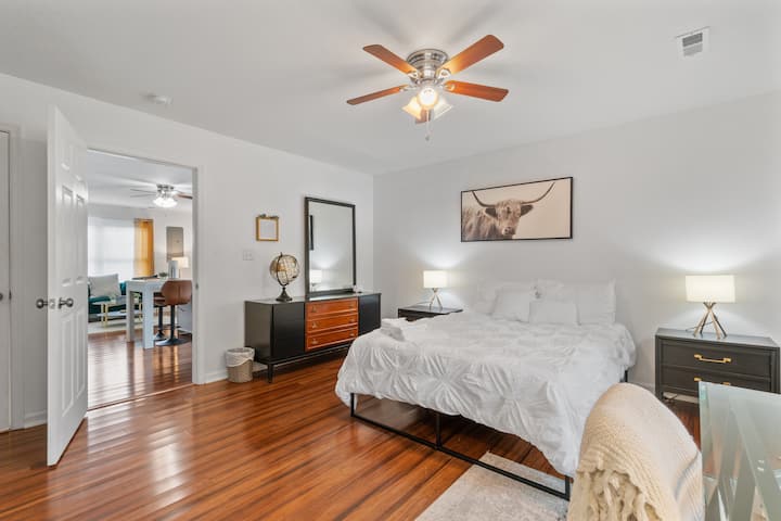 Cozy 1 Bedroom Studio Near Downtown Norfolk - Norfolk, VA