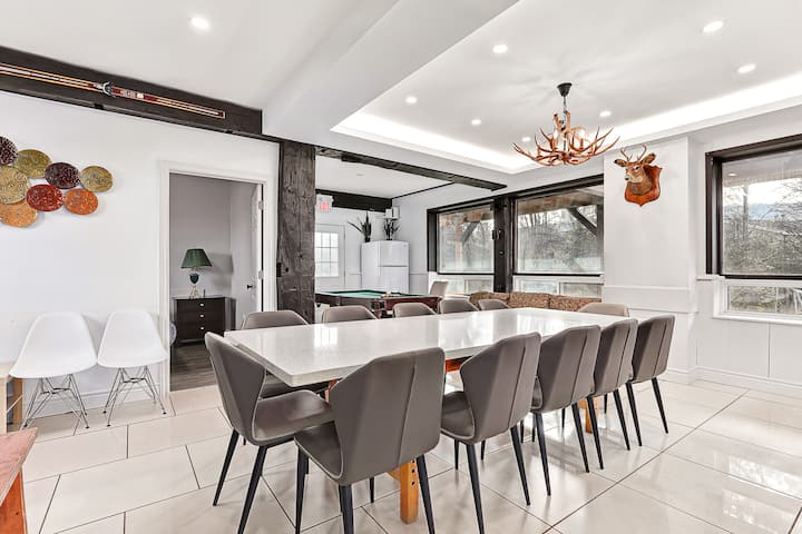 10 Bdrm Newly Renovated+hot Tub (Rightview Heaven) - The Blue Mountains