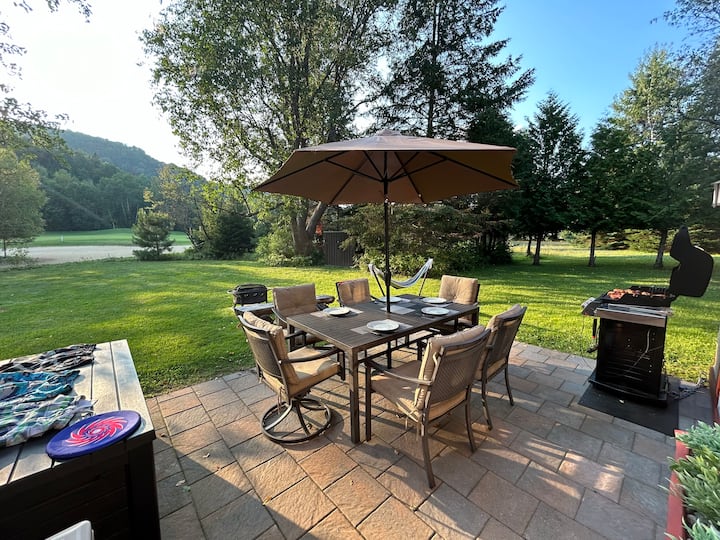 The Best Of All Seasons (Citq #268866) - Mont-Tremblant