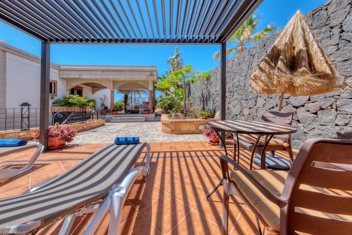 Casa Mia: Spacious 1br Apartment In-villa - Lanzarote