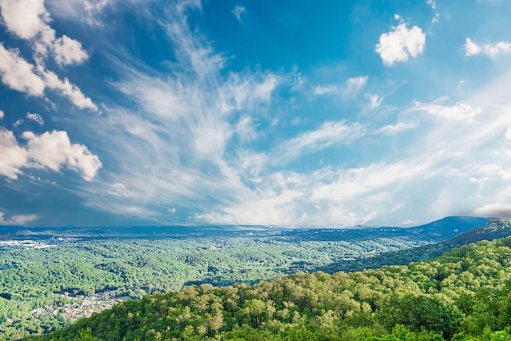 Million Dollar View | Hot Tub | Games | Fireplace - Chattanooga, TN