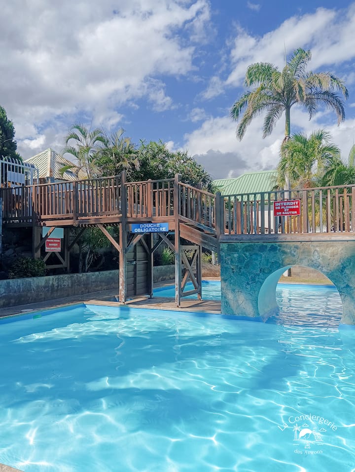 Coral Inn : Résidence Sécurisée Avec Piscine - La Réunion