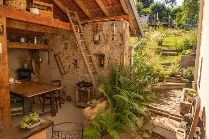 Chez Mamie, Au Calme, Typique Et Authentique - Les Jardins de Callunes
