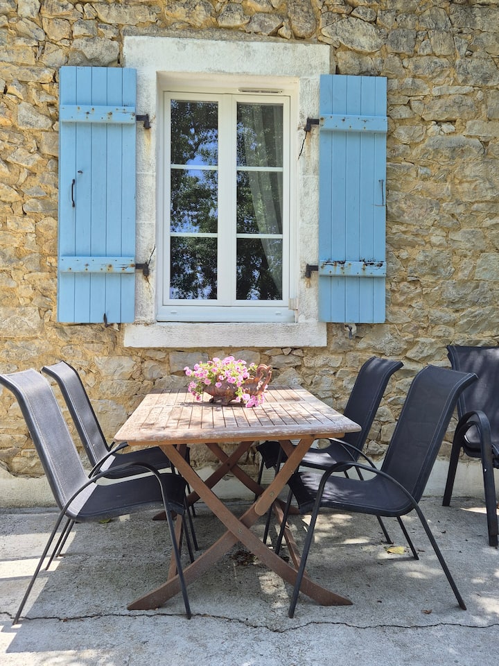 Charmante Maison Dans Un éCrin De Verdure - Roscanvel