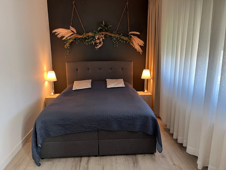 Royaal Appartement Met Terras. - Maastricht