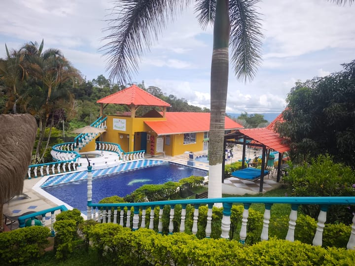 Linda Casa Campestre En Mesitas Del Colegio - La Mesa