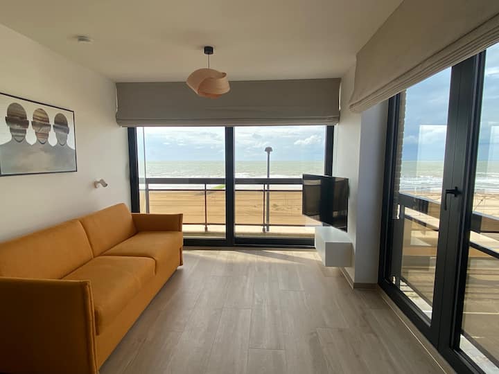 Hoekstudio Met Zeezicht & Hotelgevoel - Ostende