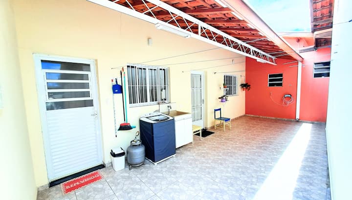 Casa Mobiliada No Jardim Satélite - São José dos Campos