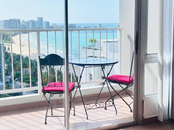 Breathtaking Oceanfront Paradise With King Bed - Carolina